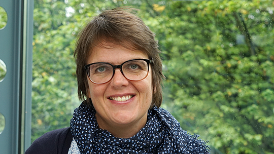 DJI - Angela Kühner wechselt an die Internationale Hochschule München